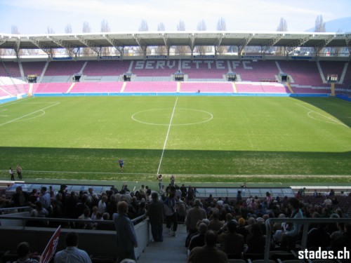 Stades.ch - le site de tous les stades de Suisse